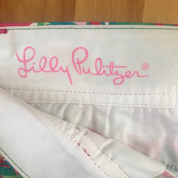 Lilly Pulitzer | Shorts | Lilly Pulitzer Callaghan Shorts Bright Floral ...